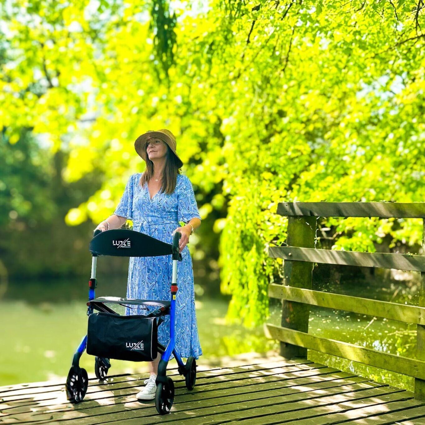 LuXe Mobility Evolution X Rollator - Lifestyle & Mobility